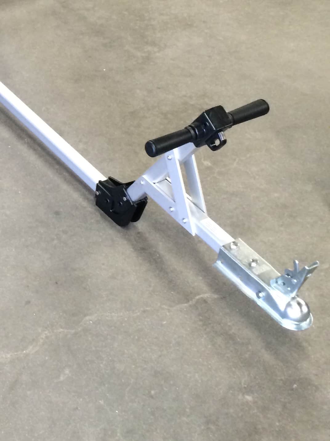 Trailer Hitch Adapters – Dynamic Dollies & Racks