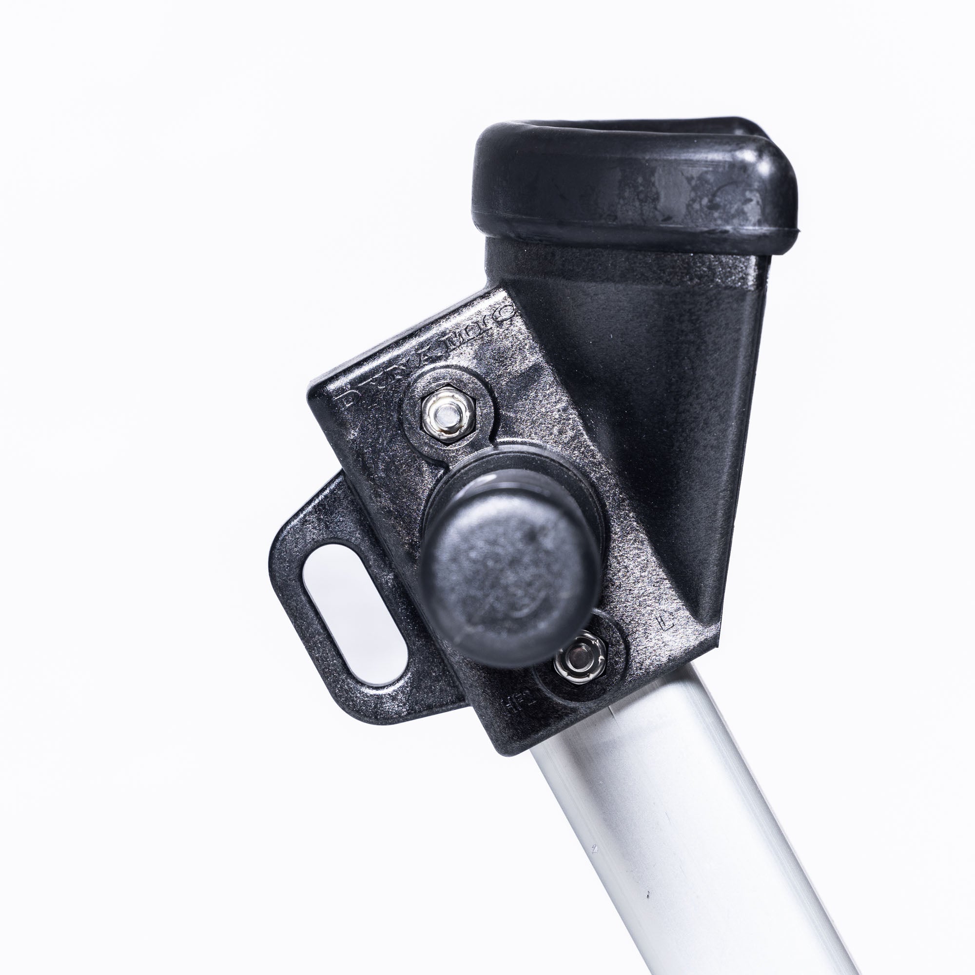 Handle Fitting HF3 – Dynamic Dollies & Racks